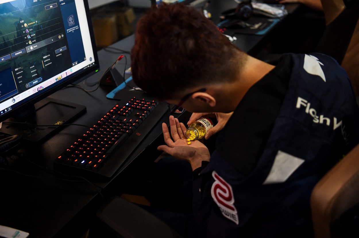 Trăiesc gamerii nesănătos? Un nou studiu arată care sunt obiceiurile ...